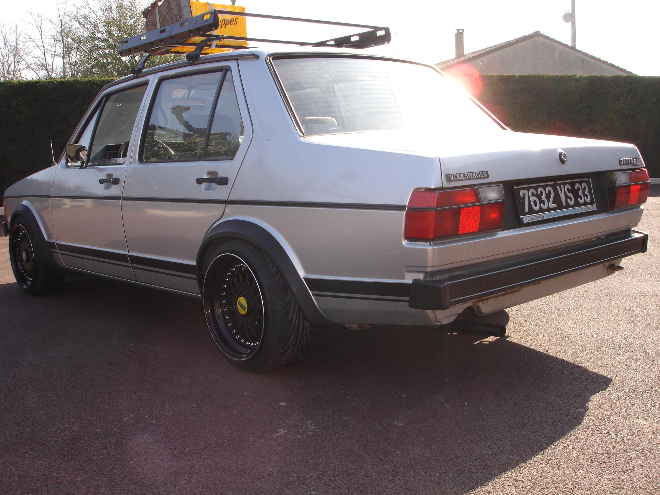 [vw jetta mk1] 1.6L carbu : Autres V.A.G. - Forum Volkswagen Golf IV