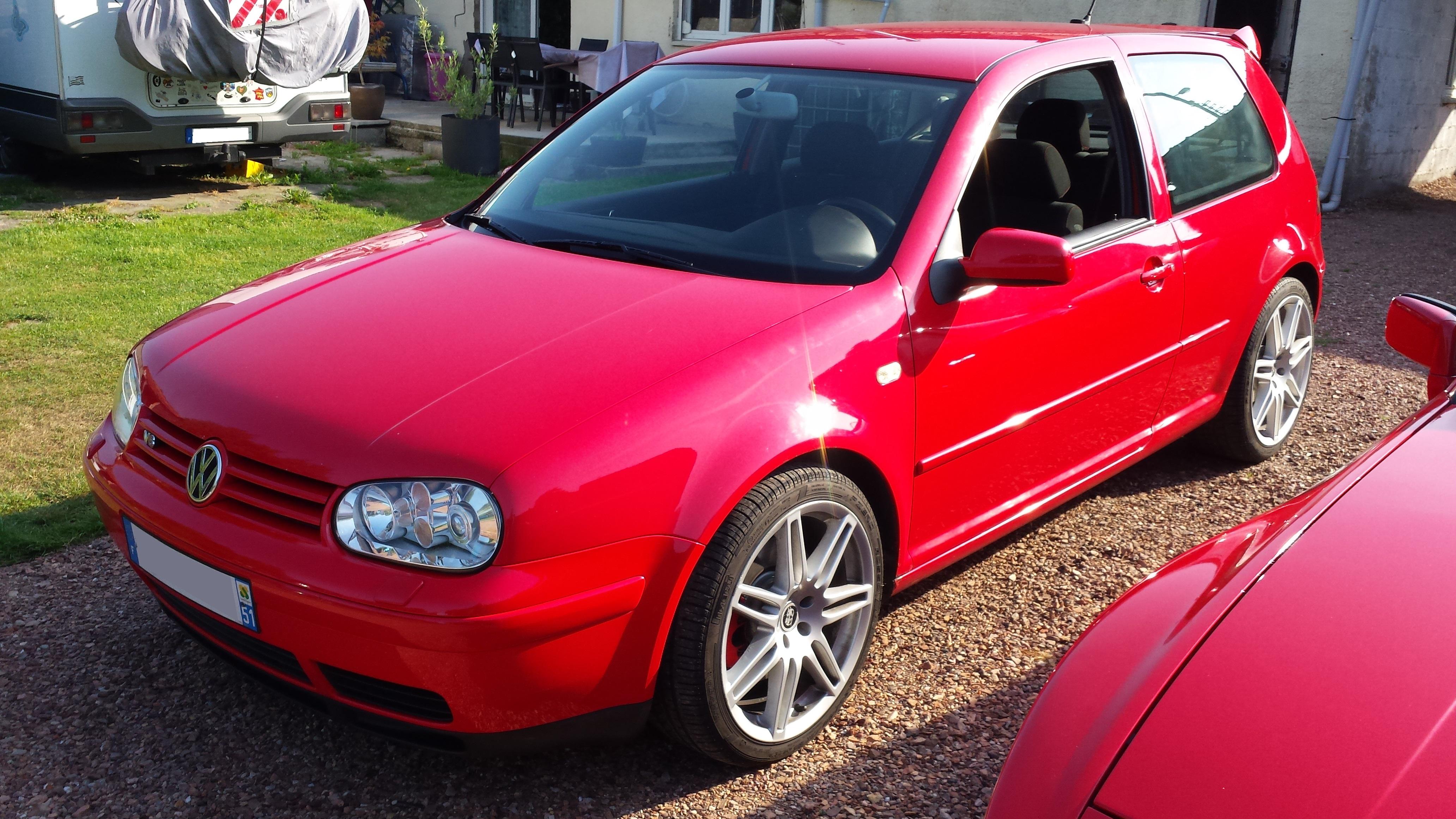 [VW Golf IV] red V6 stance : Garage des Golf IV 2.0 - 2.3 - V5 - V6 ...